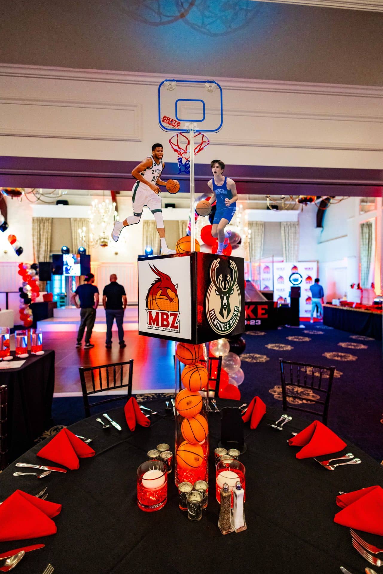 Mike's Bar Mitzvah · Balloon Artistry